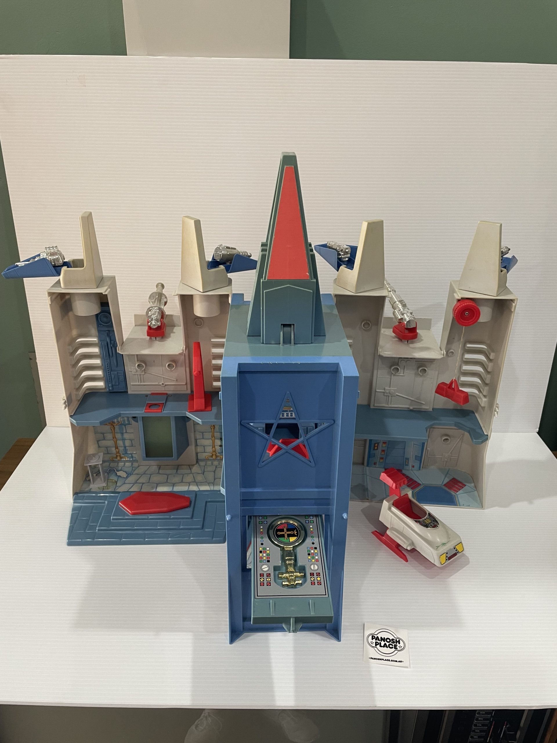 VOLTRON 1984 Castle of Lions Playset with box by Panosh Place | Panosh ...